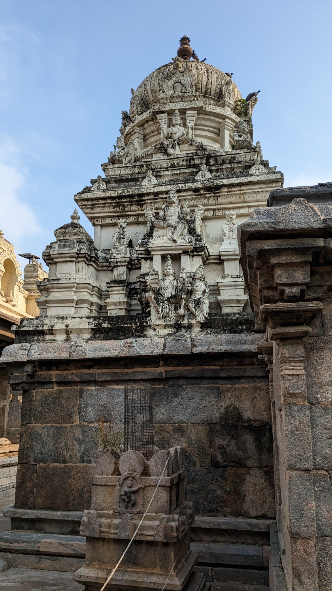 Jagadhodarana Adisadalu Yashode – Sri Aprameya Swamy Temple (Ambegalu ...